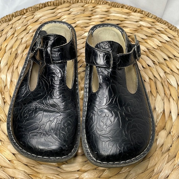 Alegria | Shoes | Algeria Black Tooled Leather Comfort Clog Alg 53 ...